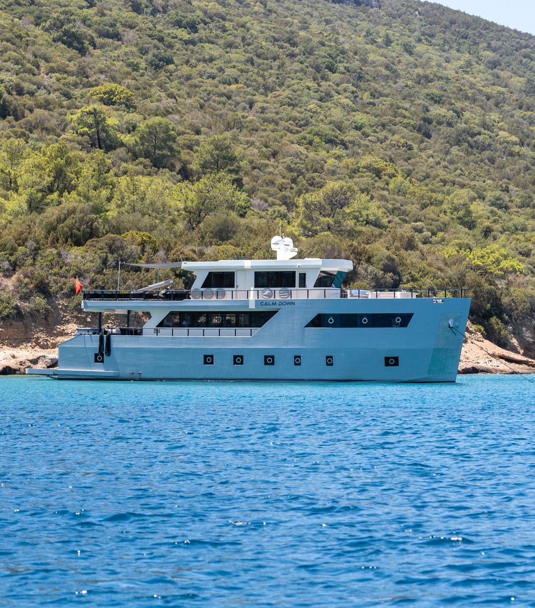 MOTORYACHT CALM DOWN | Guletlistings